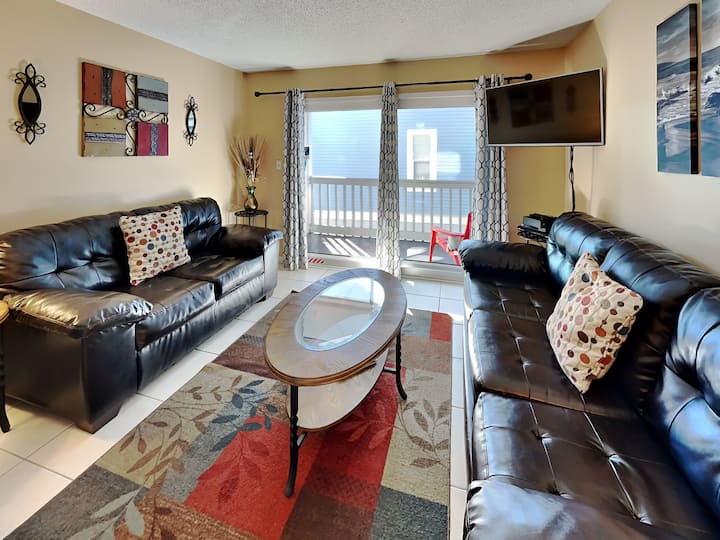Villas On The Gulf #A5 | Easy Walk To Beach! - Pensacola Beach, FL