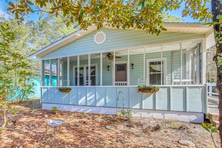 1 Mi To Beach: Sustainable Oak Island Home! - Oak Island, NC