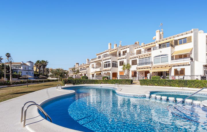 Cozy Apartment In Orihuela With Wifi - La Zenia