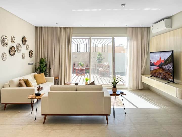 Gr-luxury 3-bd Apt |Outdoor Lounge |Prime Location - Riyadh