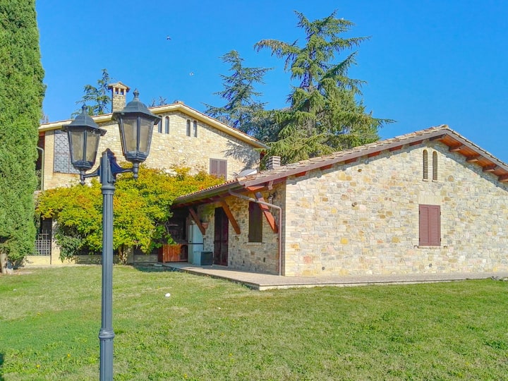 La Mora By Interhome - Assisi