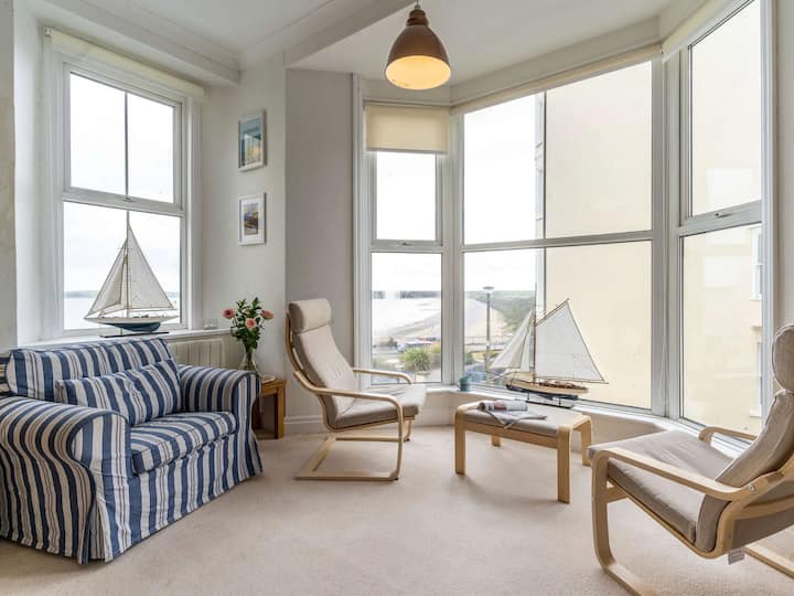 2 Bed In Tenby (82226) - Tenby
