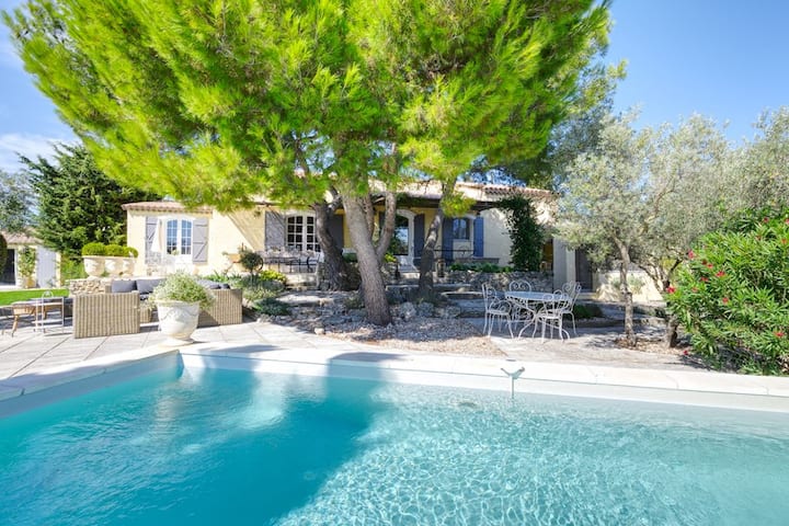 Maison Noble - Fontvieille