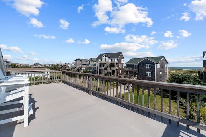 Semi-oceanfront | Beach Access | Ocean Views - Avon, NC