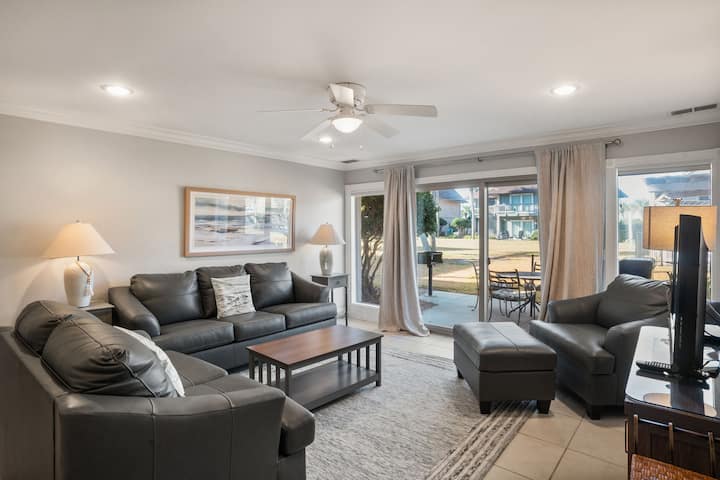 327 John Fripp Villa - Golf Cart & Resort Access! - Fripp Island, SC