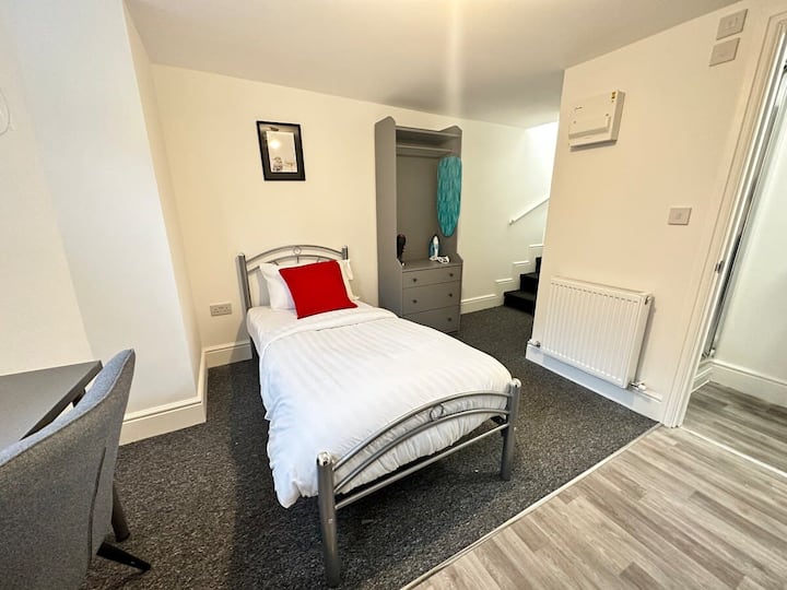 Tranquil Retreat On Gawthorne - Nottingham