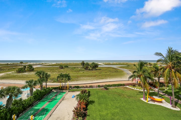 Direct Gulf Front View From South Beach 402! - Treasure Island, FL