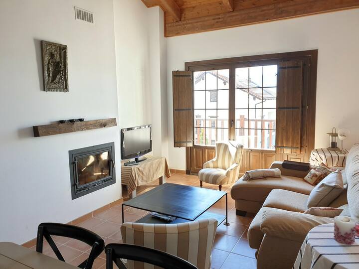 Appartement Jaca, 4 Pièces, 8 Pers. - Jaca
