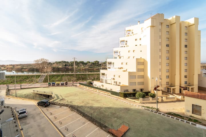 Empuriabrava Studio With Balcony, A/c & Lift - Empuriabrava