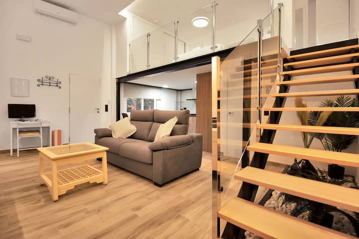 Modern Loft In The Historic Heart Of Estepona - Estepona