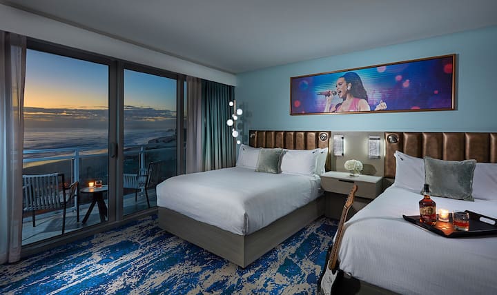 3 Ocean Front Units Perfect For Groups! Pool! - Daytona Beach