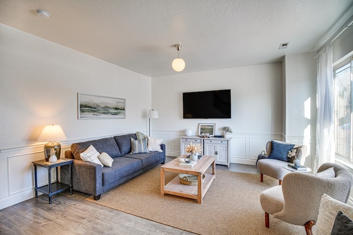 Charming Orem Townhome: 5 Mi To Byu! - Orem, UT