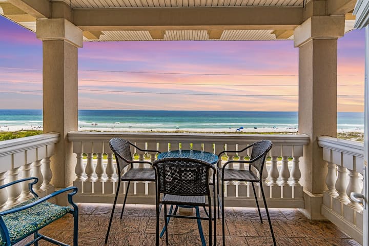 Hot Tub - Heated Pool - 53 Steps To The Beach - Laguna Beach, FL