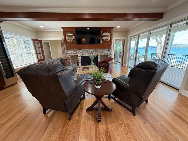 New-skaneateles Level Lakefront-ready To Rent! - Skaneateles Lake, NY