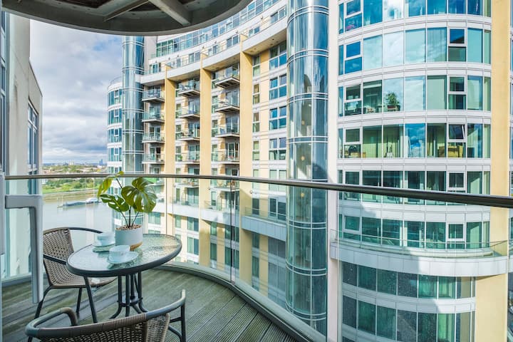 Battersea River View Apartment - Fulham