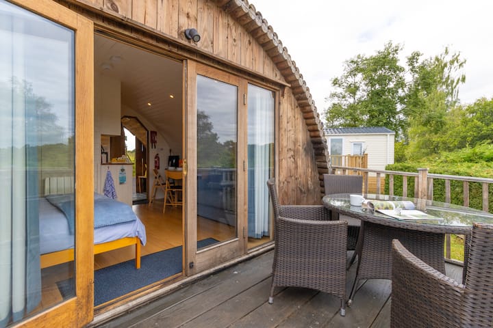 Pod1 Powys River Glamping Pods Builth Wells Wales - Builth Wells