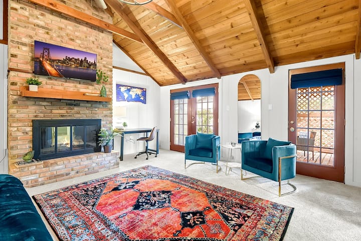 |Spacious 4k Beds|town Center| Fenced Yard! - Baton Rouge, LA