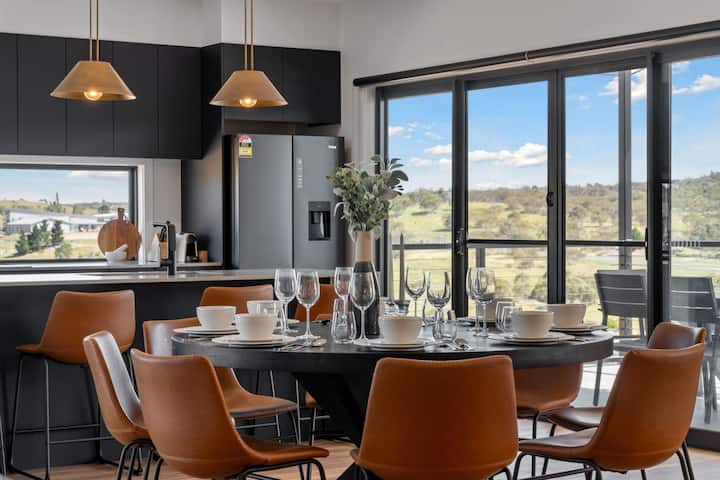 4br Luxurious Escape L Mountain Views L Fast Wifi - Jindabyne
