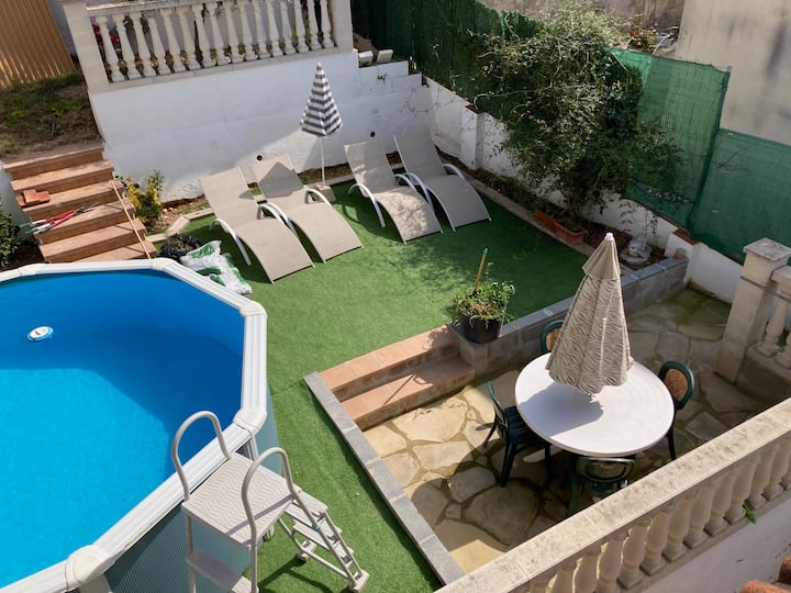 Lola's Beach House - Calafell