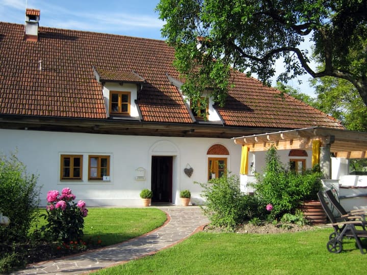 Farm House - Kaminstube - Bad Schallerbach