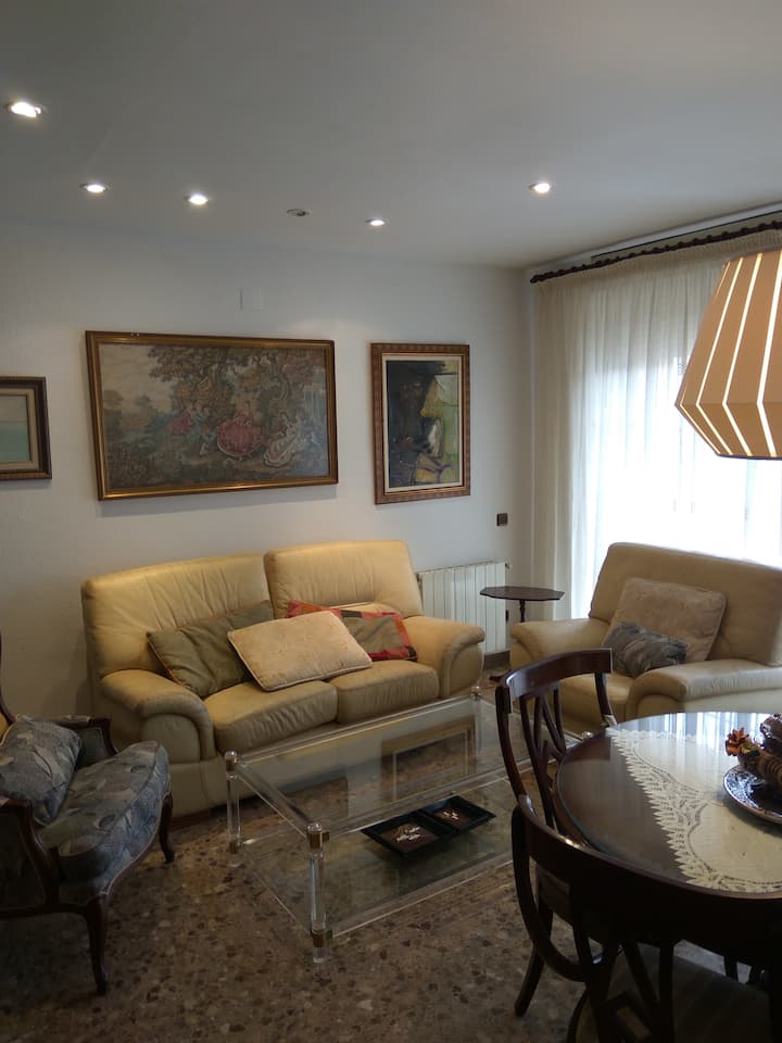 Un Appartement De Luxe Au Centre De Calafell - Segur de Calafell