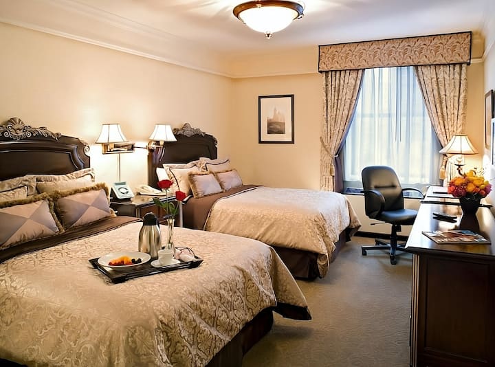 Broadway Adventure, 2 Superior Rooms! - Manhattan, NY