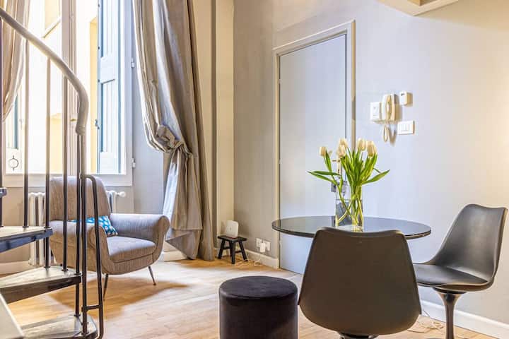 Casa Dafne In Canton De Fiori - Bologne