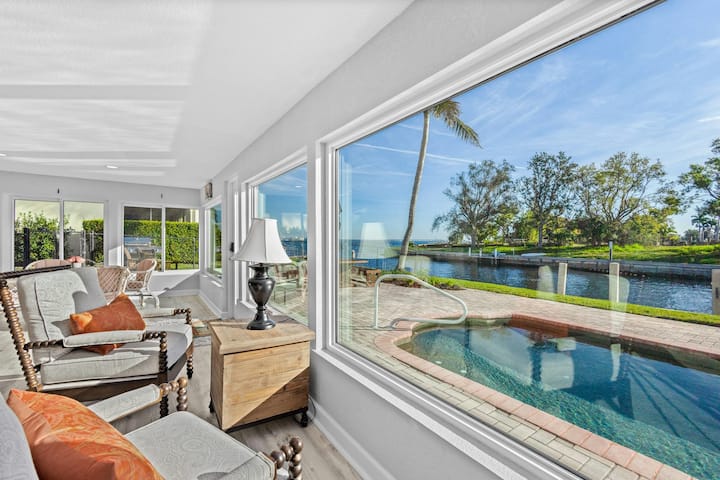 3br Dog-friendly Waterfront Home With Dock & Pool - Punta Gorda, FL