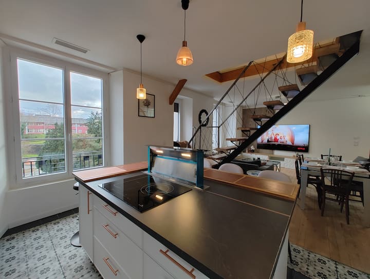 Magnifique Duplex De 135 M2 Proche Gare - Lourdes