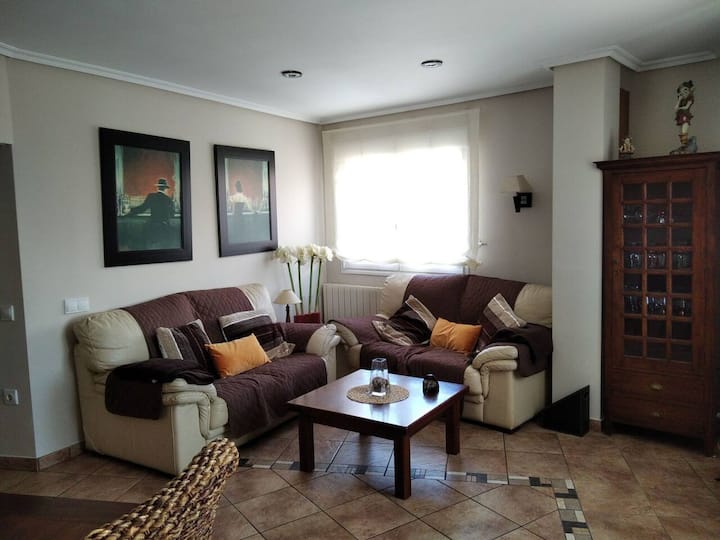 Appartement à Bronchales - Griegos