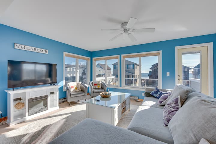 Wells Beach House W/ Ocean-view Deck - Wells, ME