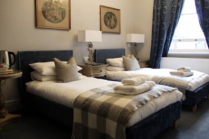 Twin Room With En-suite - Maldon, UK