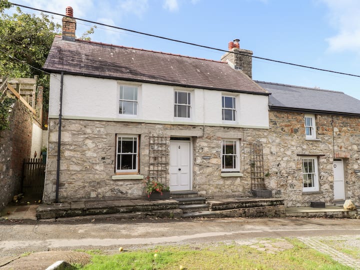 Gartavon - Fishguard