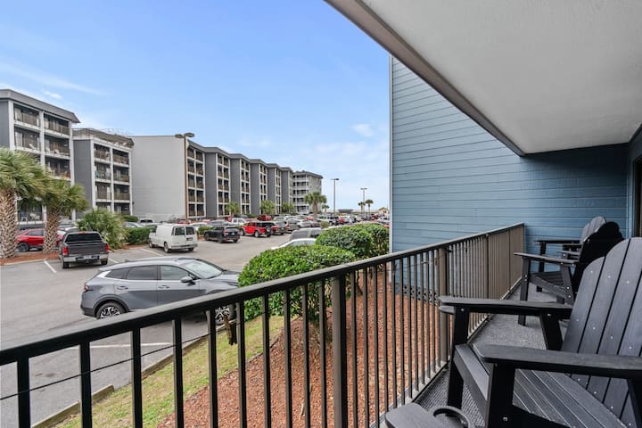 Myrtle Beach Resort Unit B129 - Ocean Nearby - South Carolina