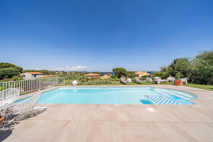 Maison à Roquebrune-sur-argens - Fréjus