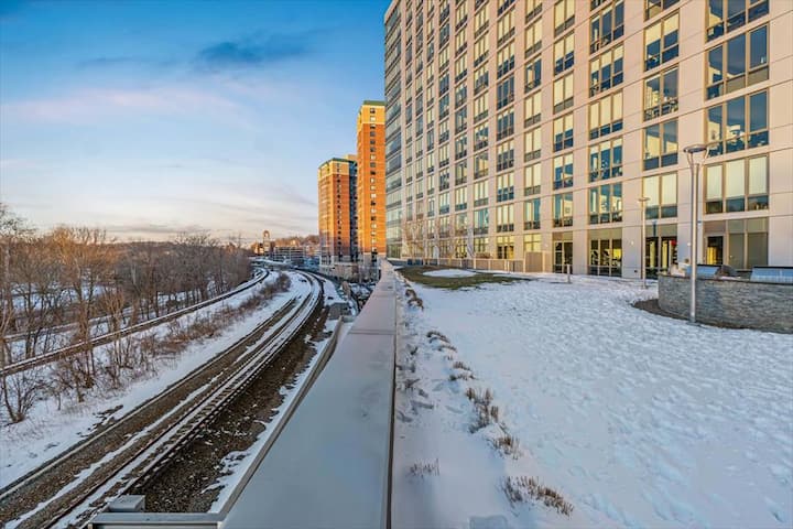 White Plains 1 Br | Business Traveler Friendly - White Plains, NY