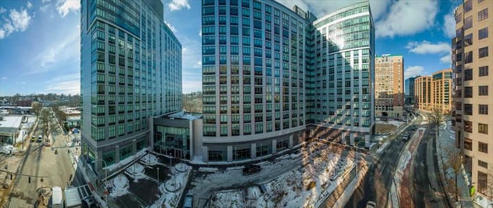 Downtown Studio Br | Sundeck W Fireplace - White Plains