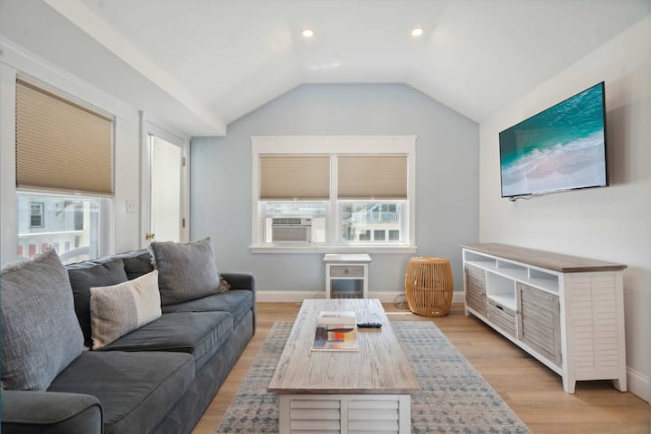 Deck | Steps To Beach | Updated Kitchen & Bath - North Beach, Hampton