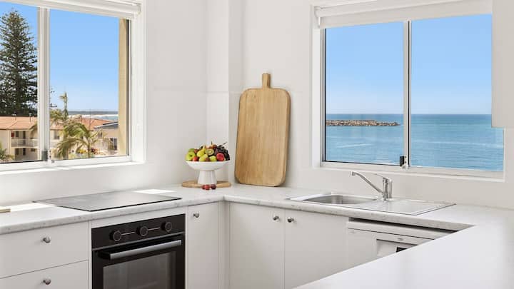 Boorolong 1 - Ocean Views - Holiday Yamba - 얌바