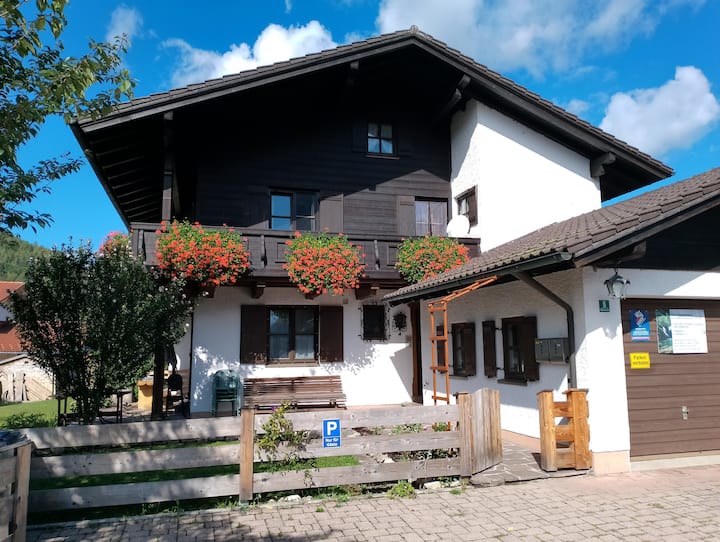 Holiday Flat Gipfelblick, 41m², Up To 3 Persons - Unterwössen