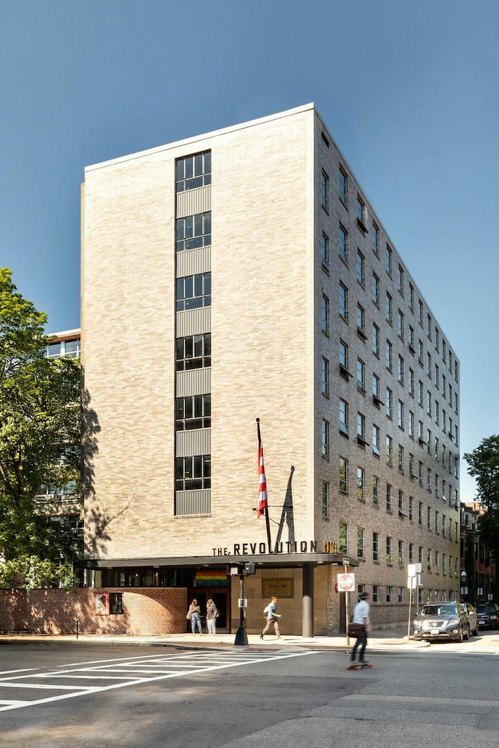 Steele Canvas Tote Bags With Robe & Slippers - Boston, MA