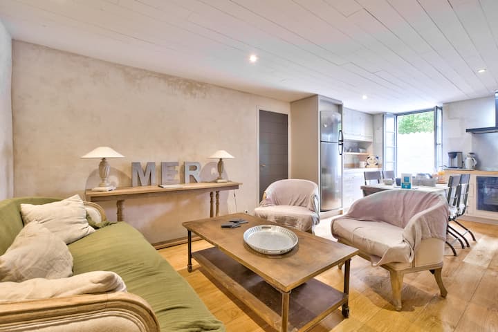 Charmante Maison Pour 2 - 500m De La Plage - La Flotte