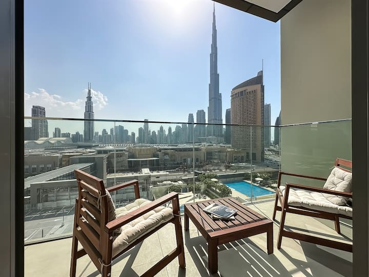 Enjoy Burj Khalifa Laser Show 2br Linked Dubaimall -