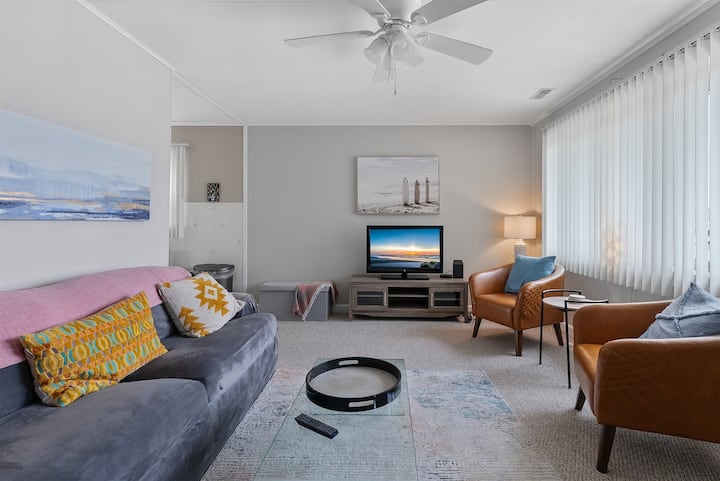 Perfect Family Beach House 3br 2ba 3 Deck W/yard - Cape May, NJ