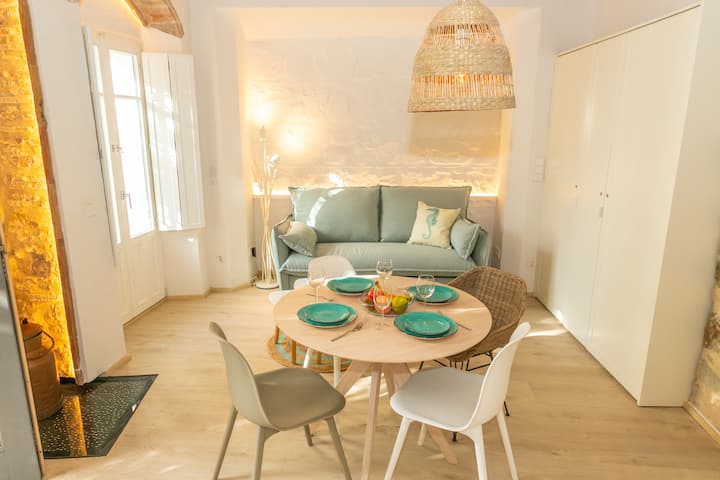 Casa Acua De Guzman | De Diseño, Casco Hist. - Tarifa