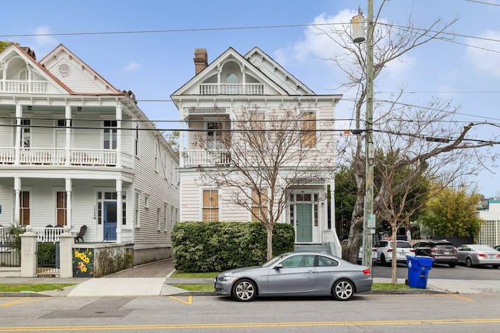 Palmetto Hideaway | Historic & Designer 7br Dt! - Charleston, SC