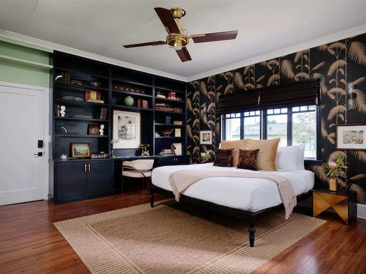 Lokelani Suite - Historic Charm | Gardens Oasis - Kahului, HI