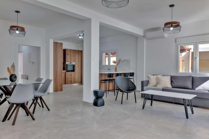 Phaedrus Living: Luxury Residence Faneromeni - Larnaca