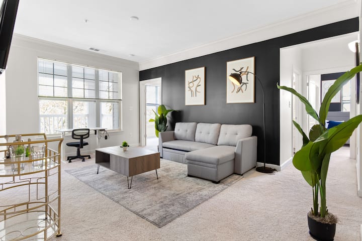 Upscale King 2br Suite—mins To Downtown Raleigh! - Cary, NC
