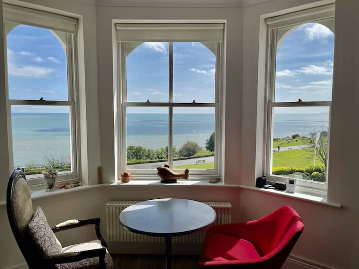 Sea View Apartment - Folkestone